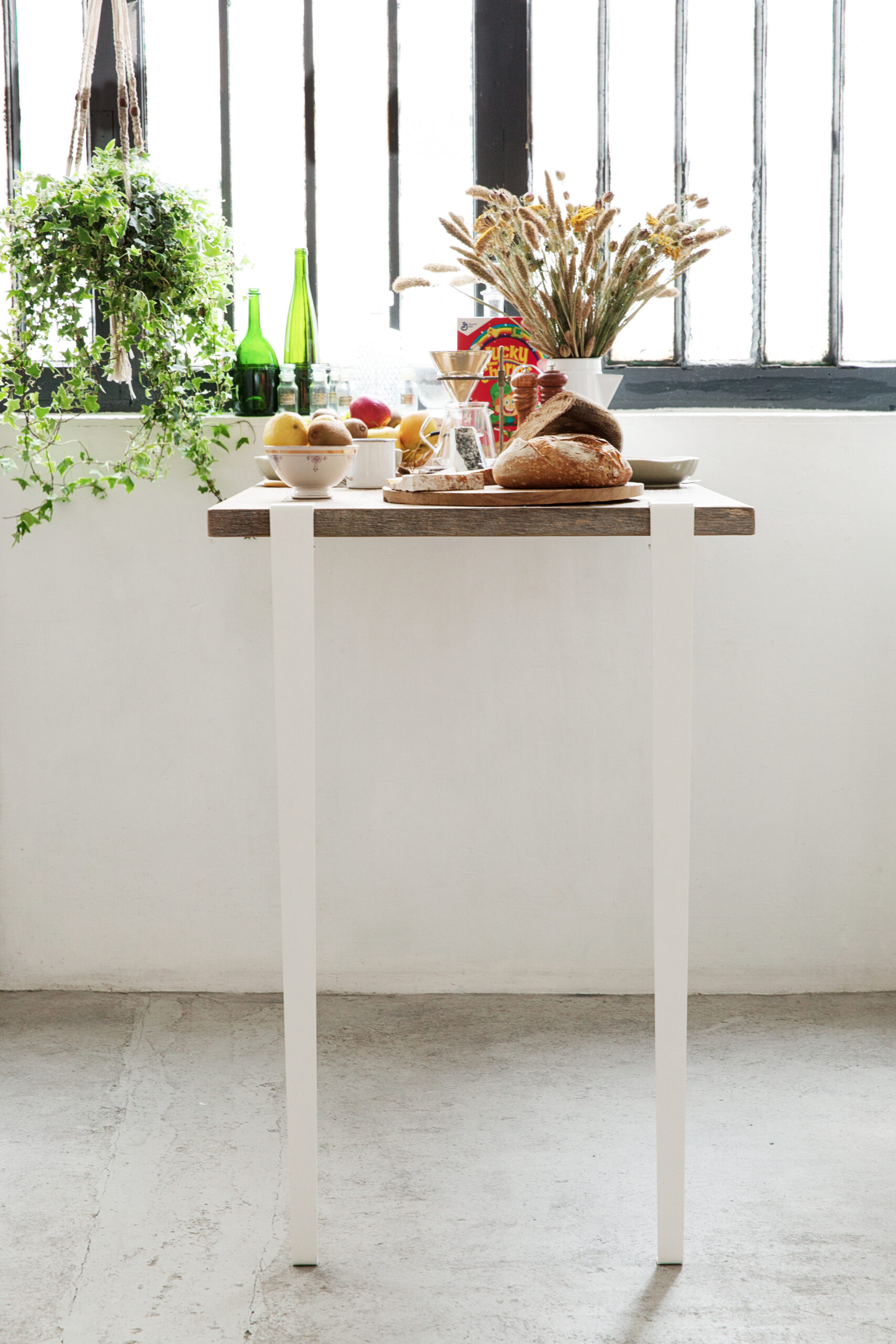 Table leg 90cm for kitchen counter in steel