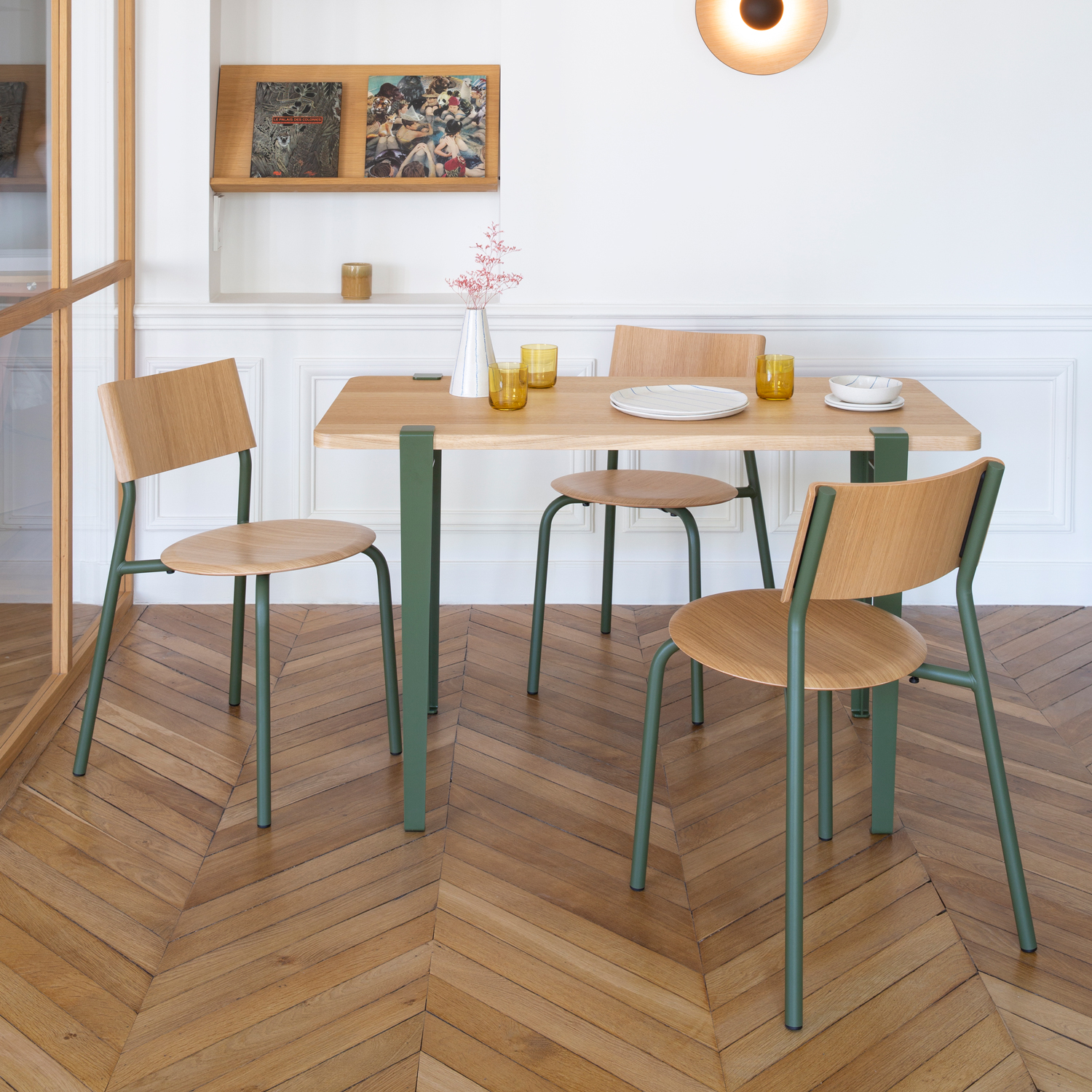 Tiptoe modular table leg store
