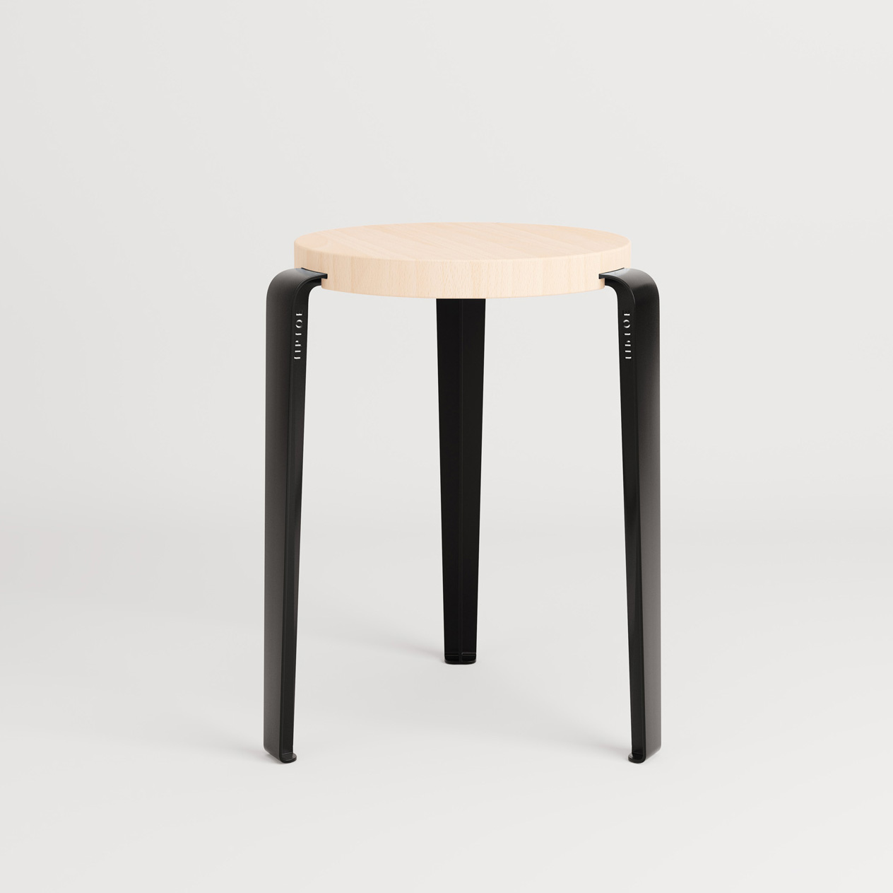LOU stool in eco-certified wood - sustainable furniture