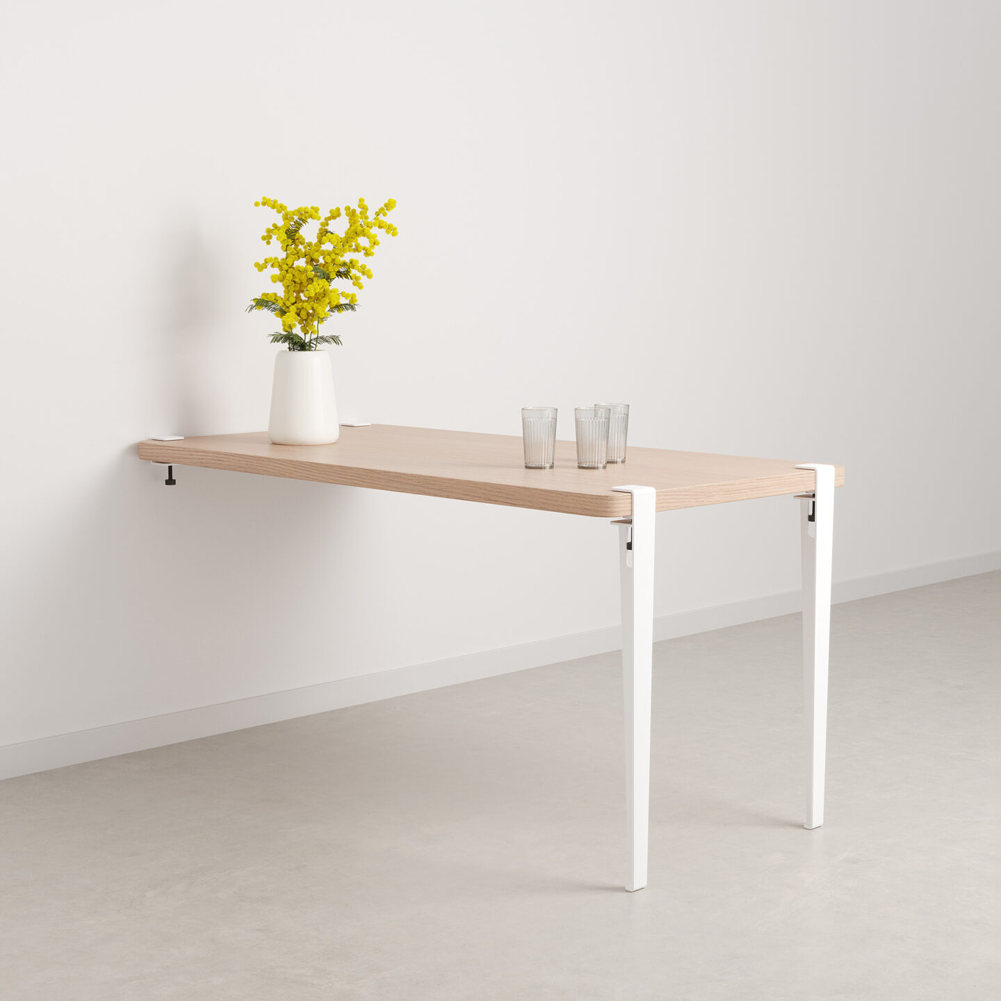 Table à manger murale de TIPTOE - idéale pour les petits espaces