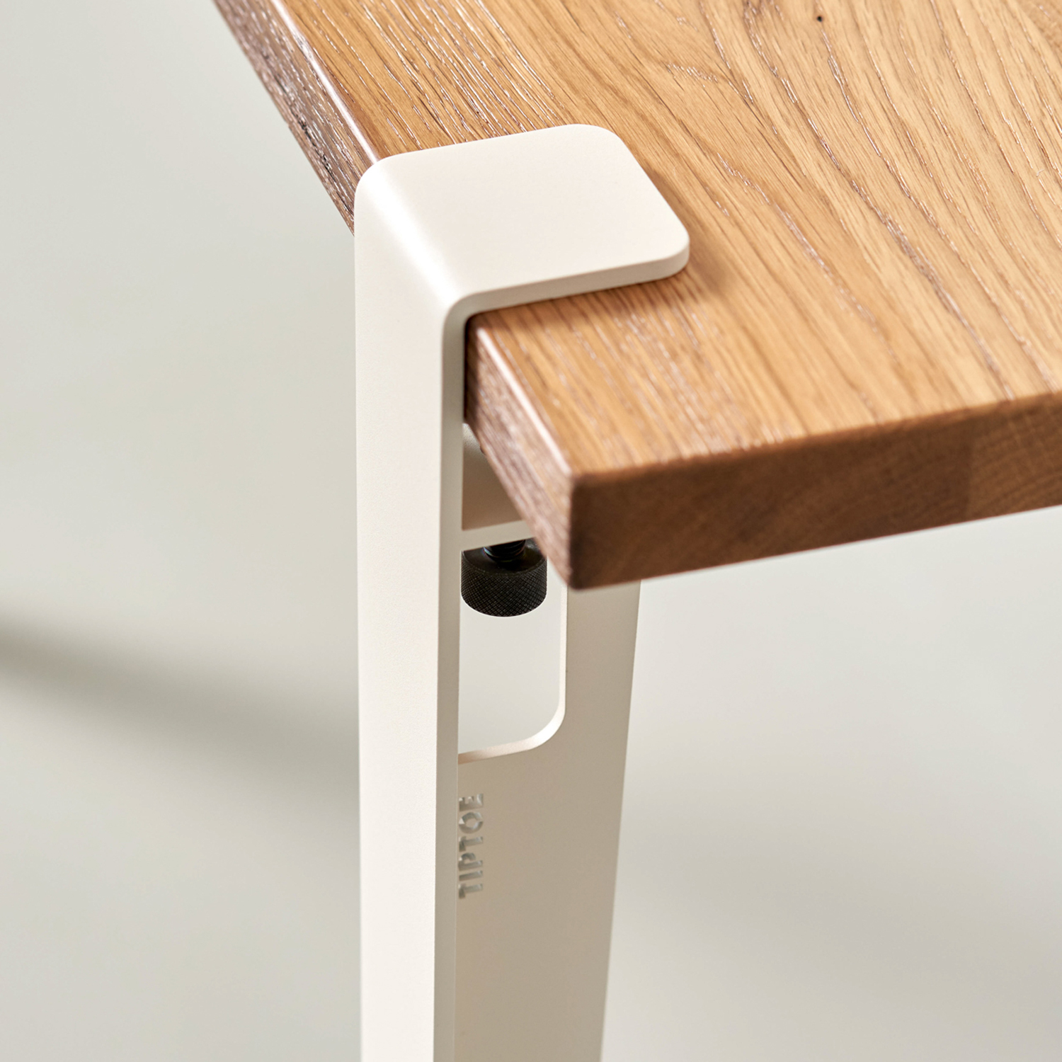 Table and desk leg 75cm - Create a unique piece of furniture