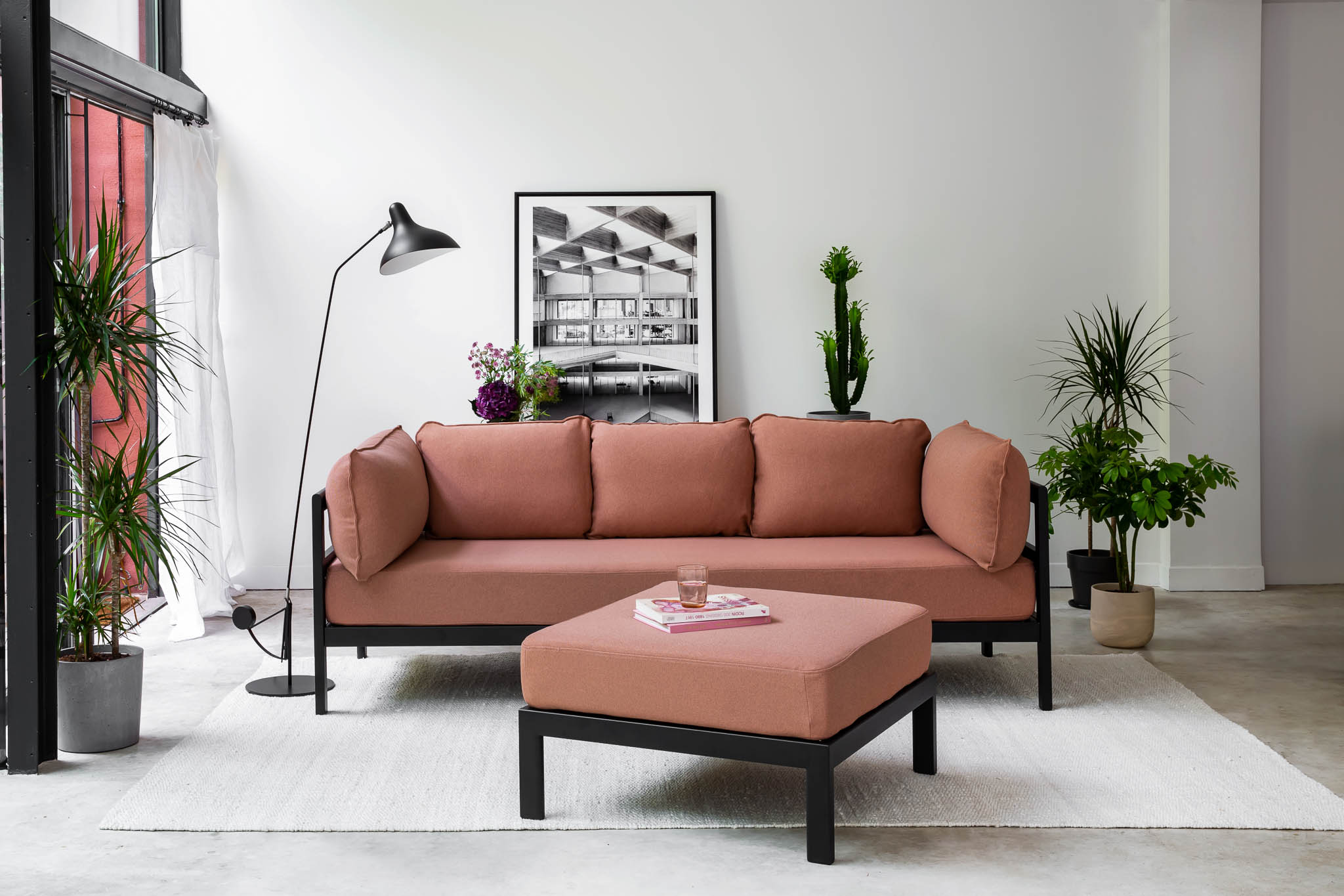 The EASY sofa: timeless, durable and comfortable