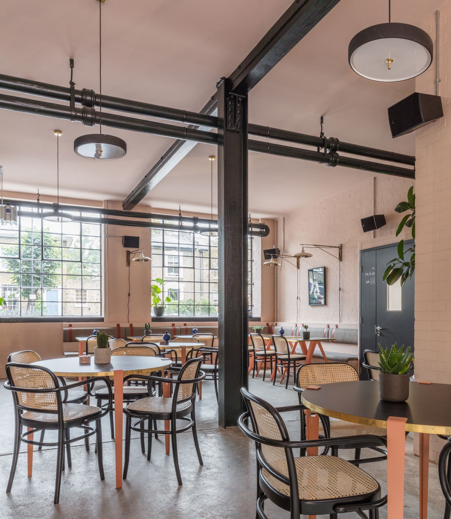 De Beauvoir Block coworking space designed by TIPTOE