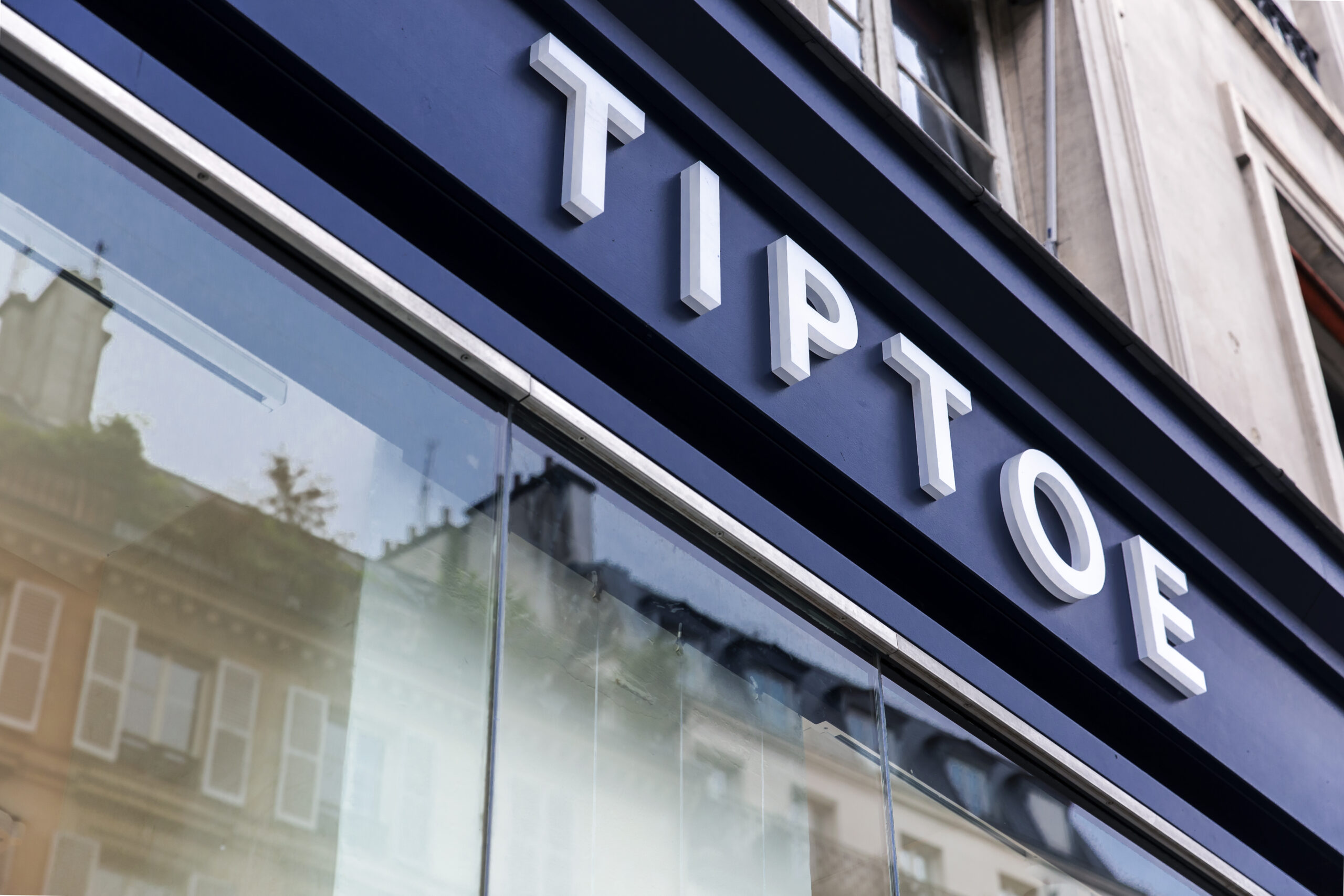 The first TIPTOE shop installed in the heart of Paris