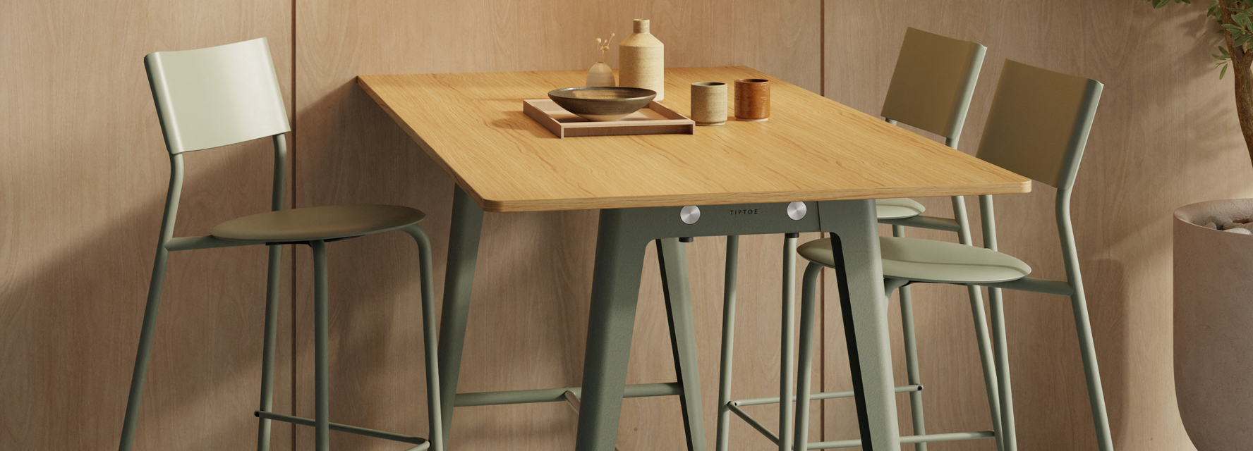 Design and unique high tables, durable furniture - TIPTOE