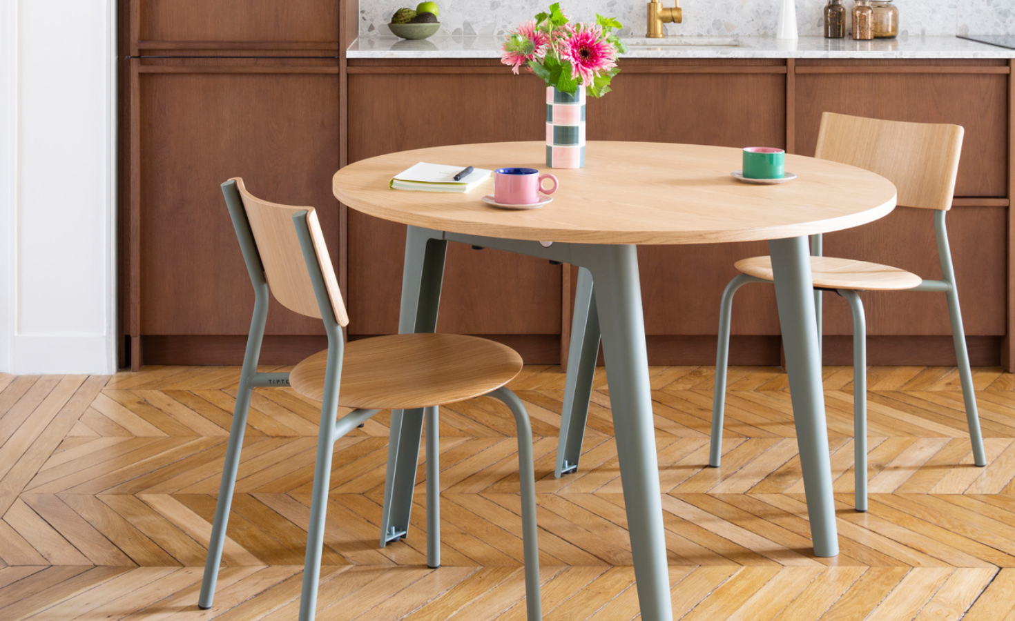 Table à manger : la hauteur idéale pour un confort optimal